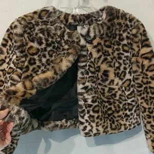 Jackets & Coats | Leopard Print Faux Fur Crop 34 Sleeve Jacket S | Poshmark